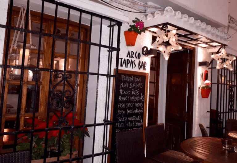 ¿Dónde tapear en Marbella? Los 10 mejores bares de tapas - The Palace ...
